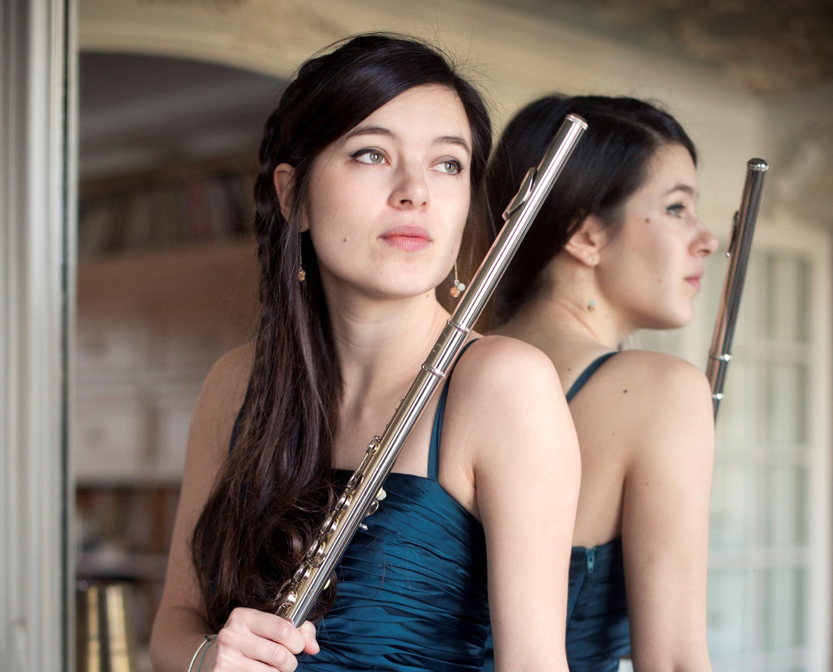 Mathilde Calderini | Agence Artistique Jacques Thelen