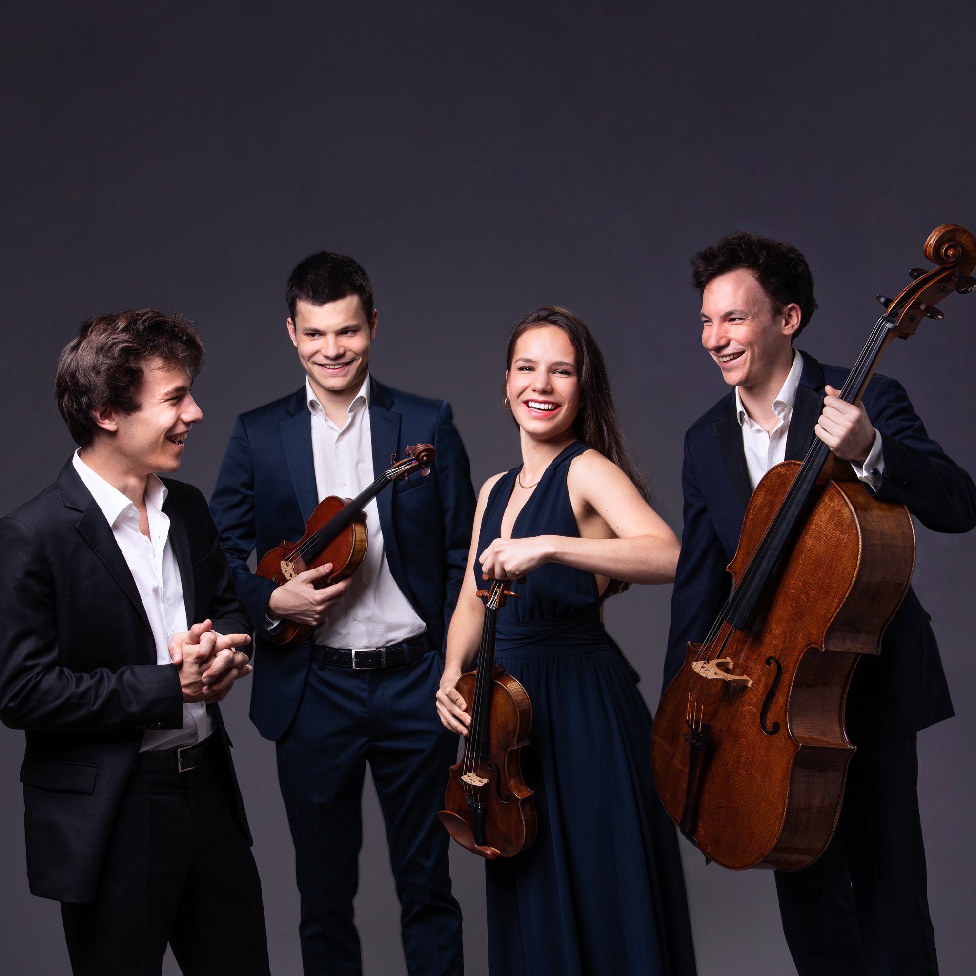 Moreau Family | Agence Artistique Jacques Thelen